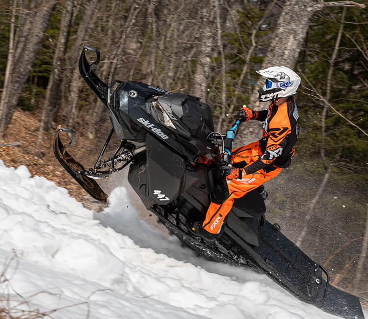Midwest Extreme Snowmobile Challenge | MESC Race